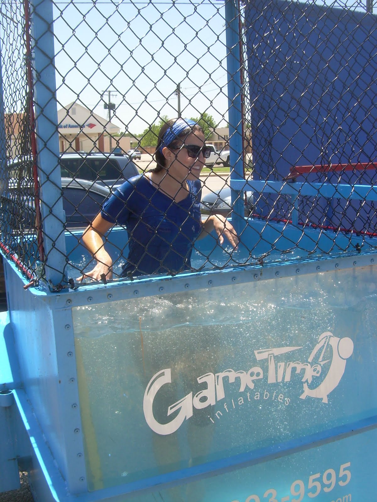 Emily Sutton: Junk in the Trunk, Dunk in the Tank