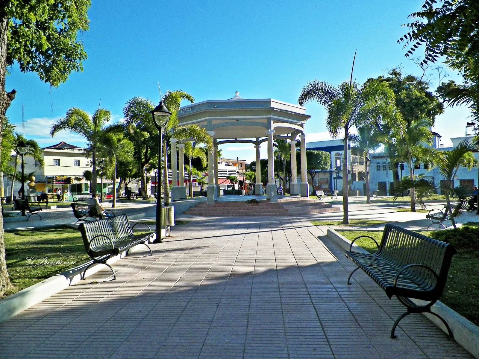 Parque Central de la ciudad de Barahona, República Dominicana|El Barahonero