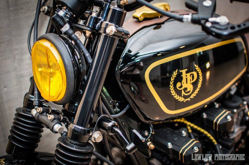 Brat JPS - RocketGarage - Cafe Racer Magazine