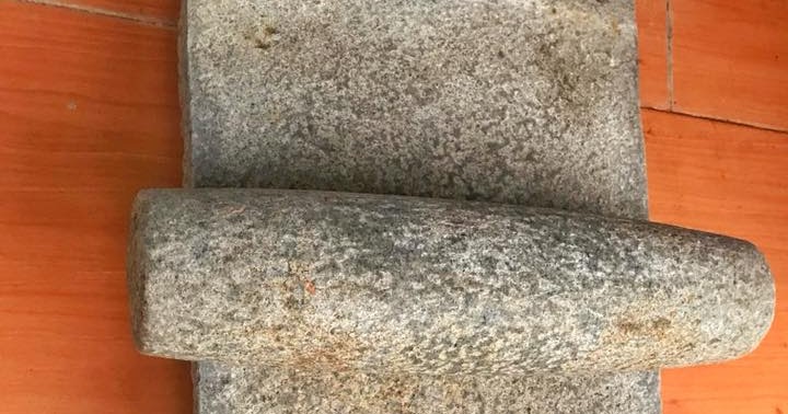 Ezany Galleria...: FOR SALE : BATU GILING LAMA/ANTIK