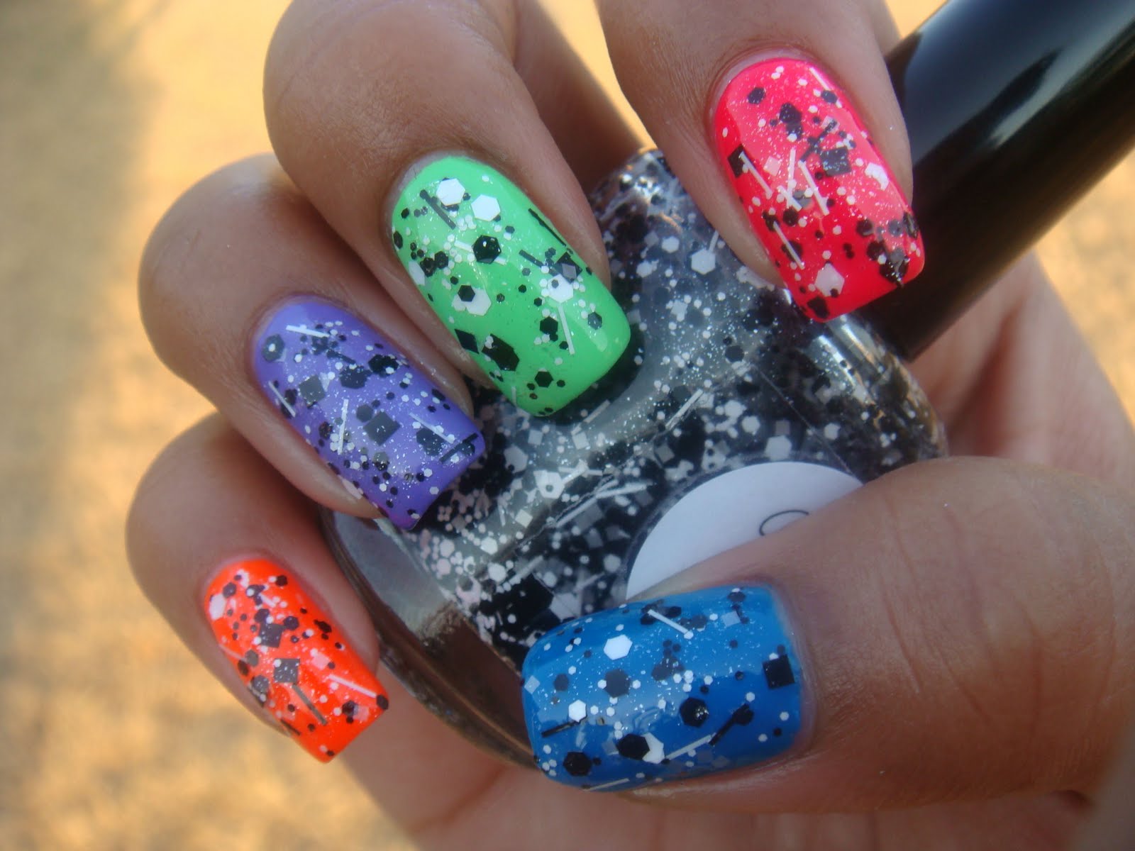 The Lacquer Room: Neon Skittles Mani with Lynnderella Connect the Dots