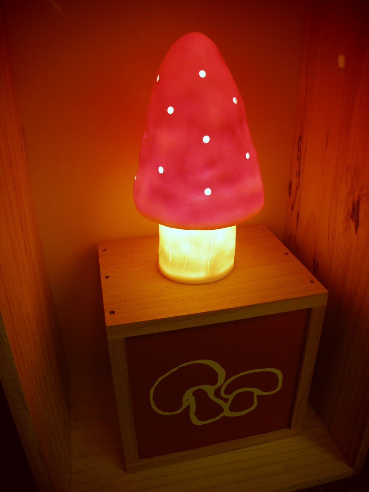 Beaunz: Every (big) kid's room needs a toadstool