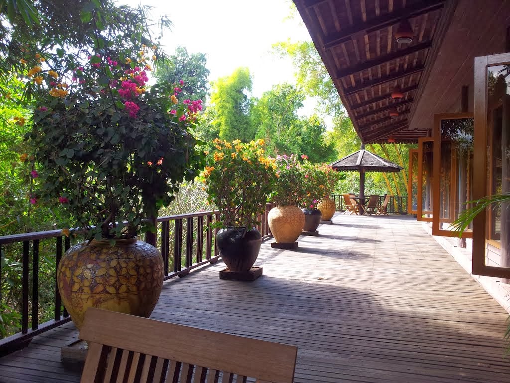 Myanmar Insider: Hotels and Resorts around Inle Lake and in Nyaung Shwe ...
