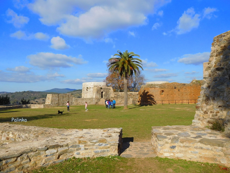 En Busca del Hada Azul: Castillo de Constantina