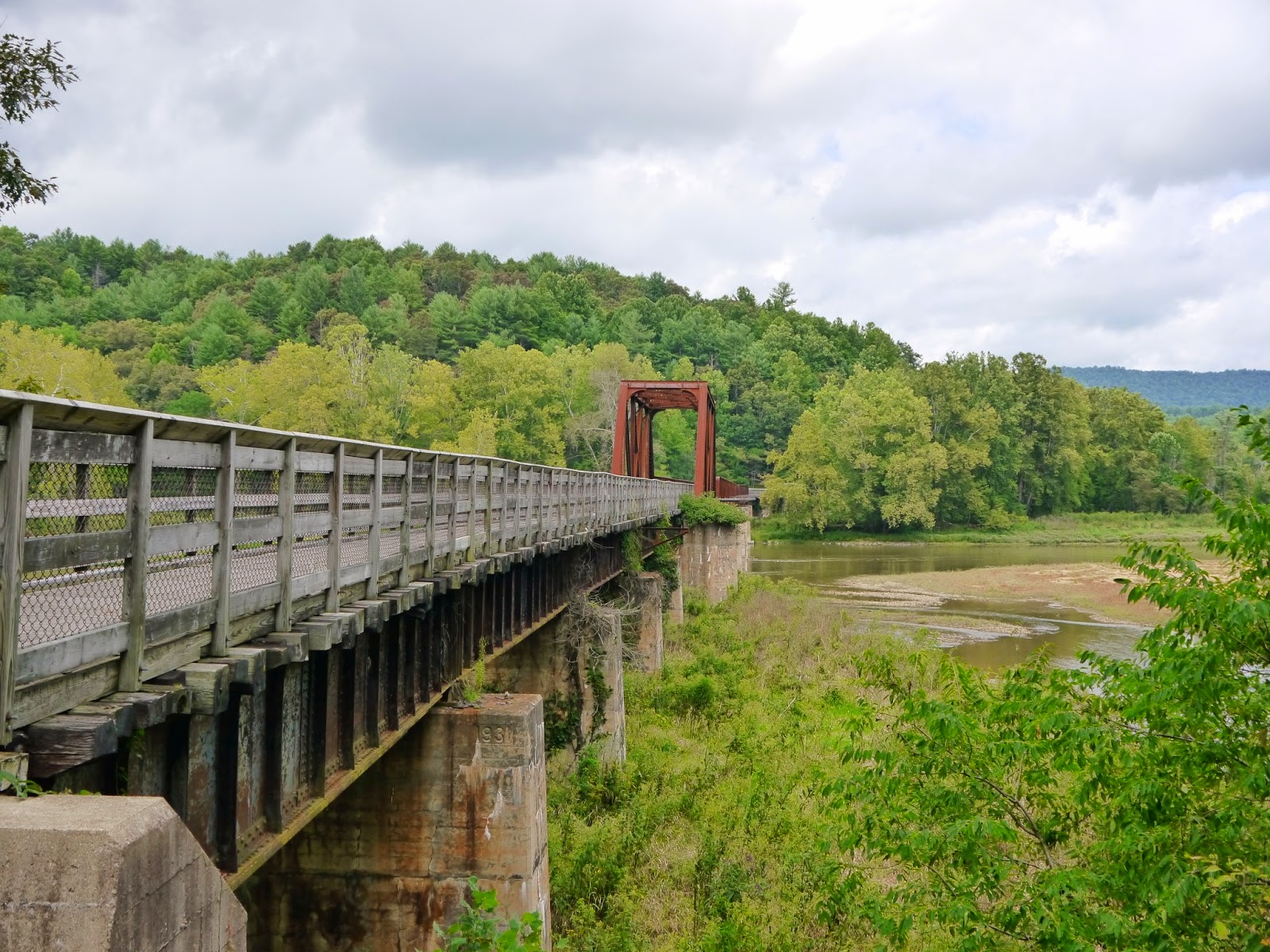 American Travel Journal: New River Trail - Day 1: Galax to Ivanhoe
