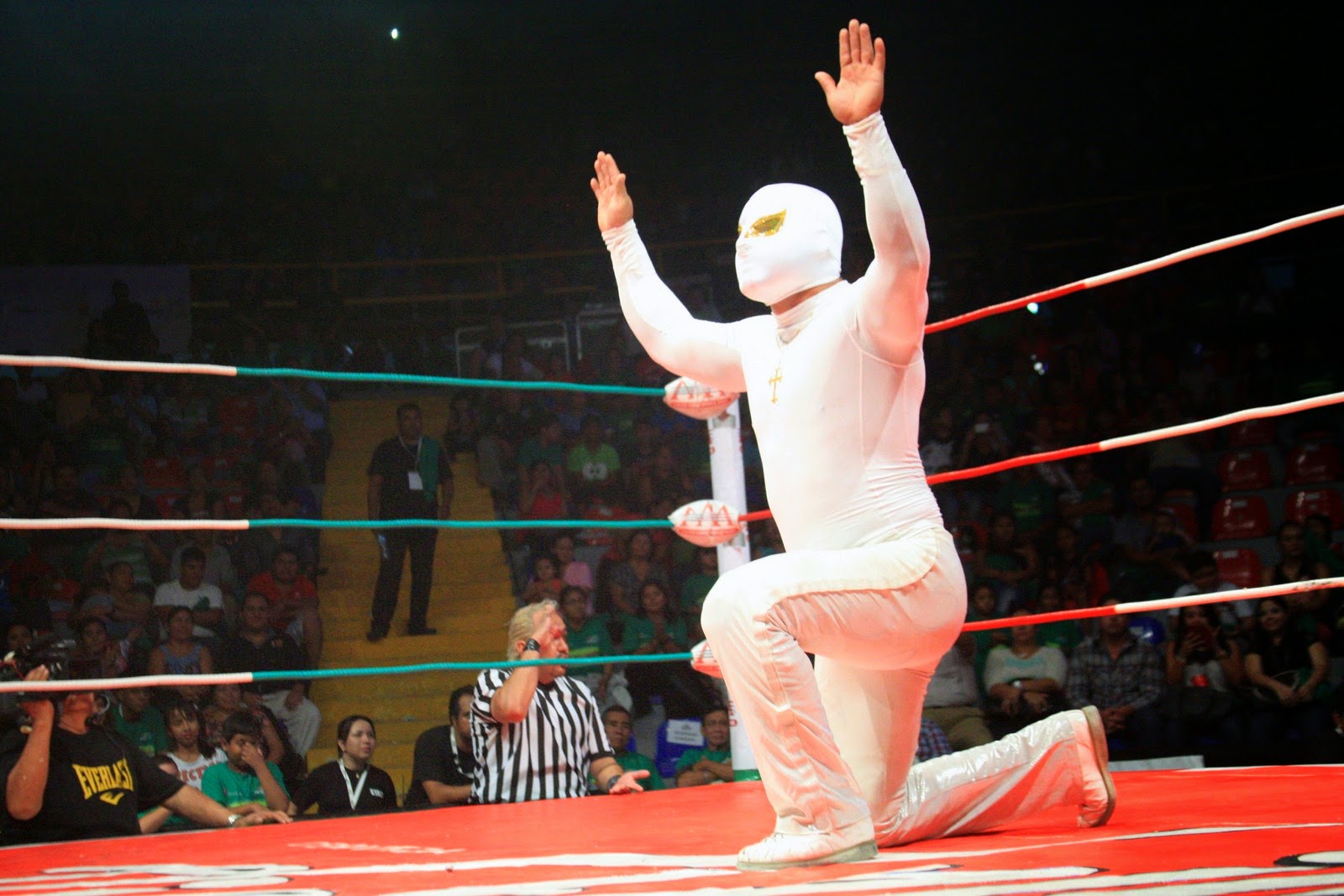 RdR: ¡AVERNO EN AAA!