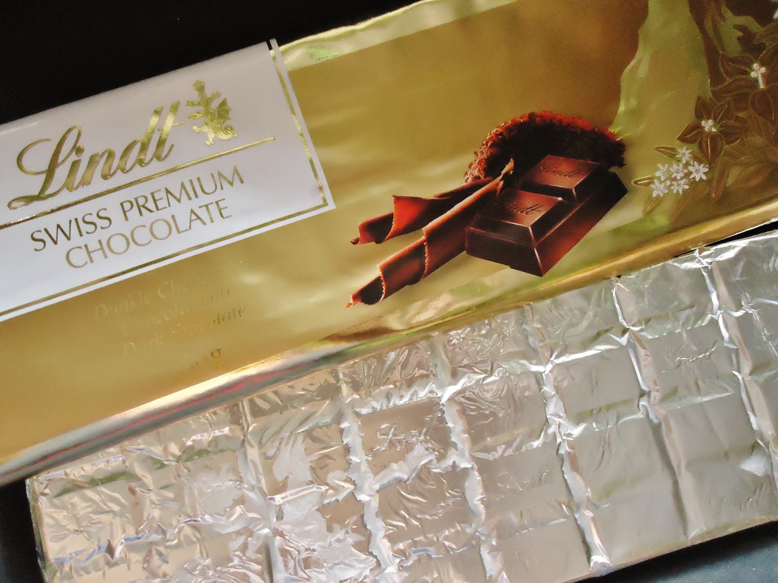 Chocosophy: Lindt Swiss Premium Dark Chocolate