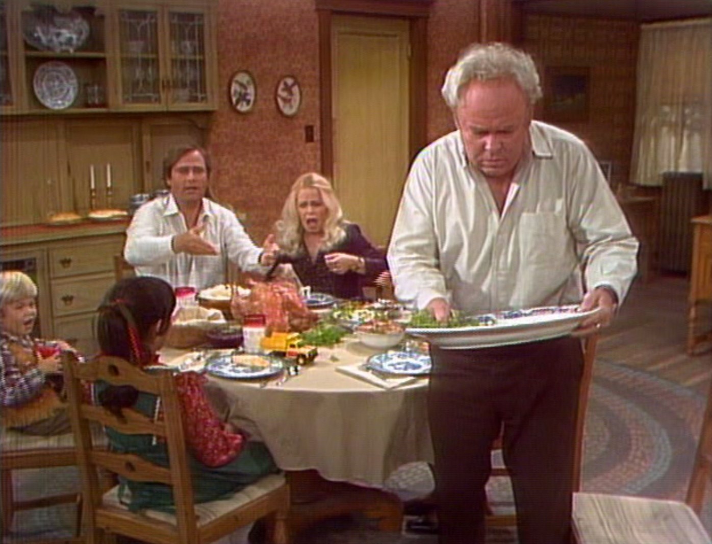 Holiday Film Reviews: Archie Bunker's Place: "Thanksgiving Reunion"