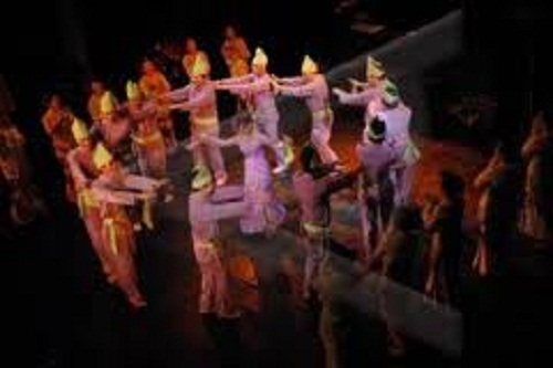 Kumpulan Foto dan Gambar Tari Polo-palo