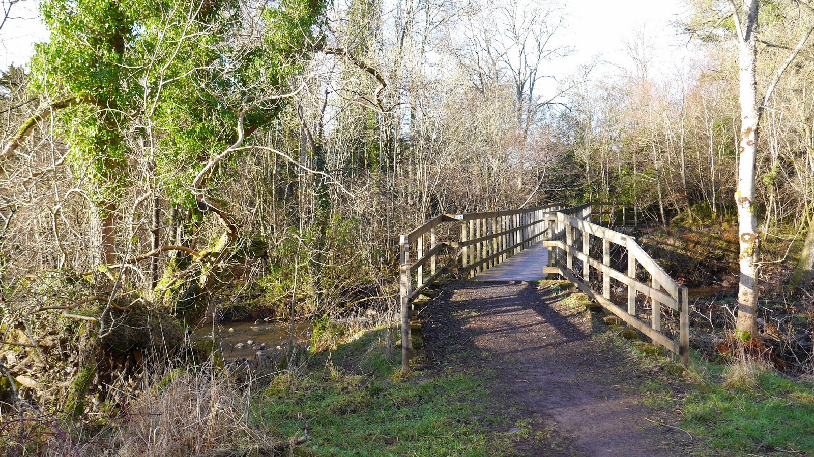 Walking and Crawling: Dunblane to Stirling down the Darn Road: 11th ...