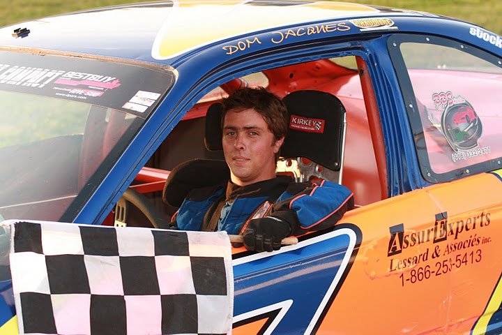 Oval Racing Stock car style in Québec, Ontario and New England States ...