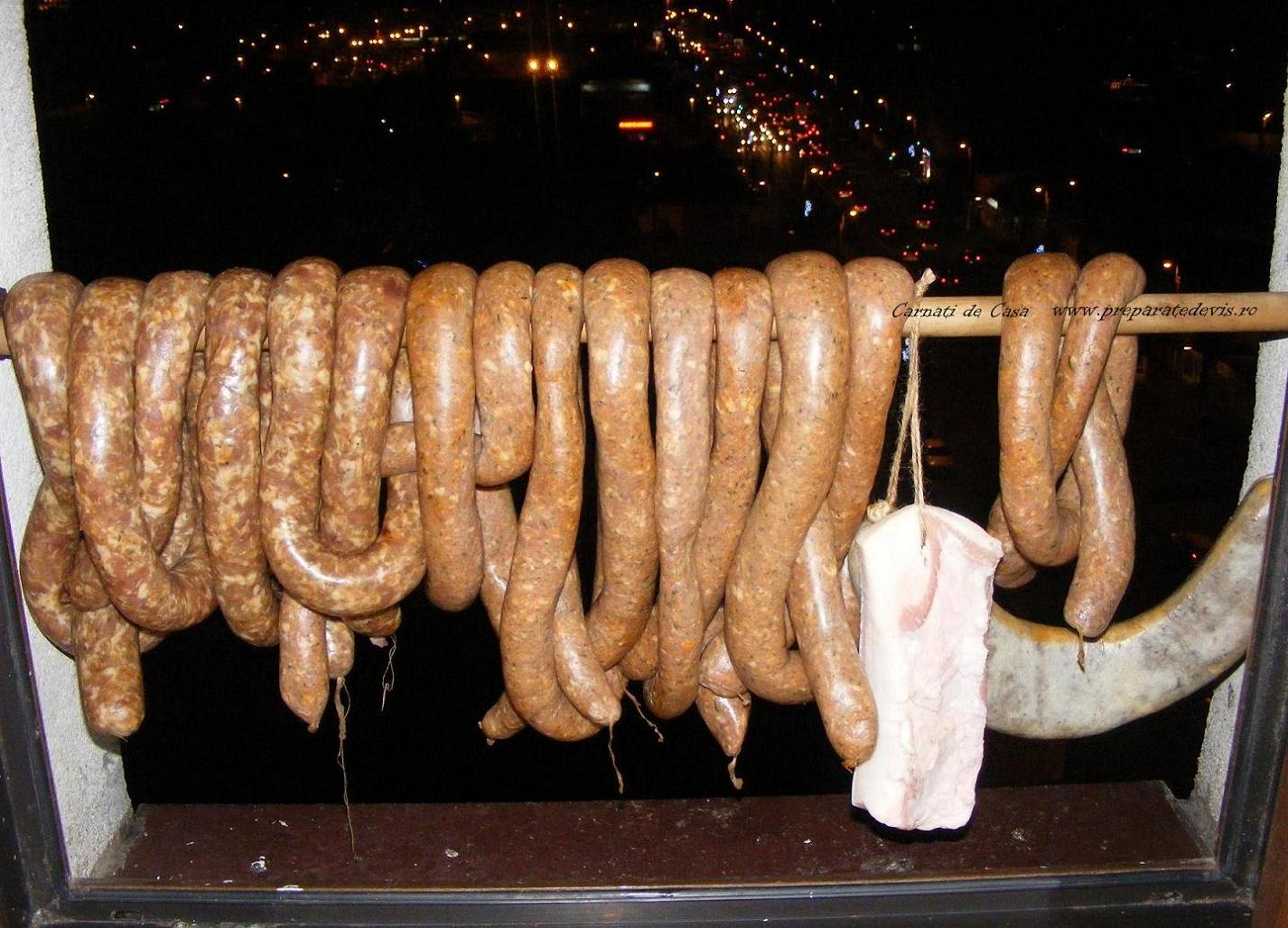 Carnati de casa romanesti | Preparatedevis.ro