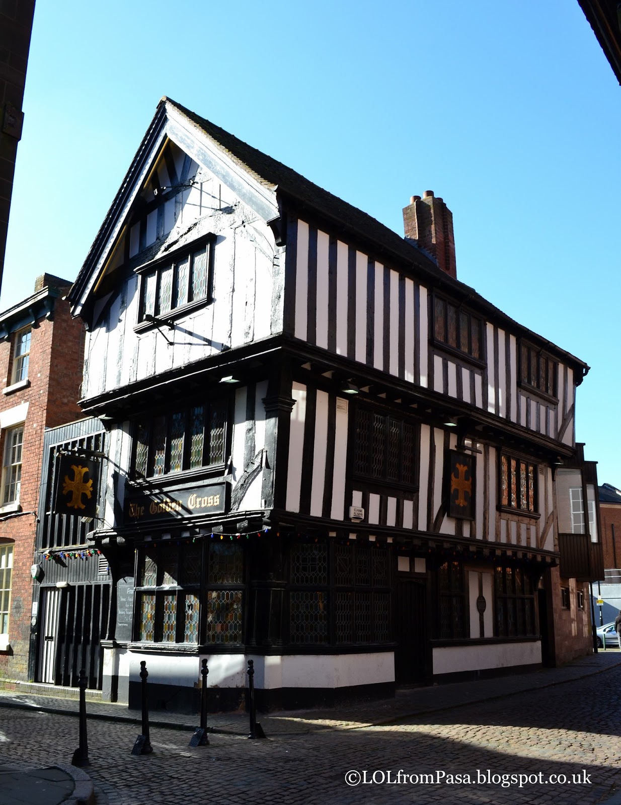 Today Around Coventry: Coventry Pubs #8 - The Golden Cross