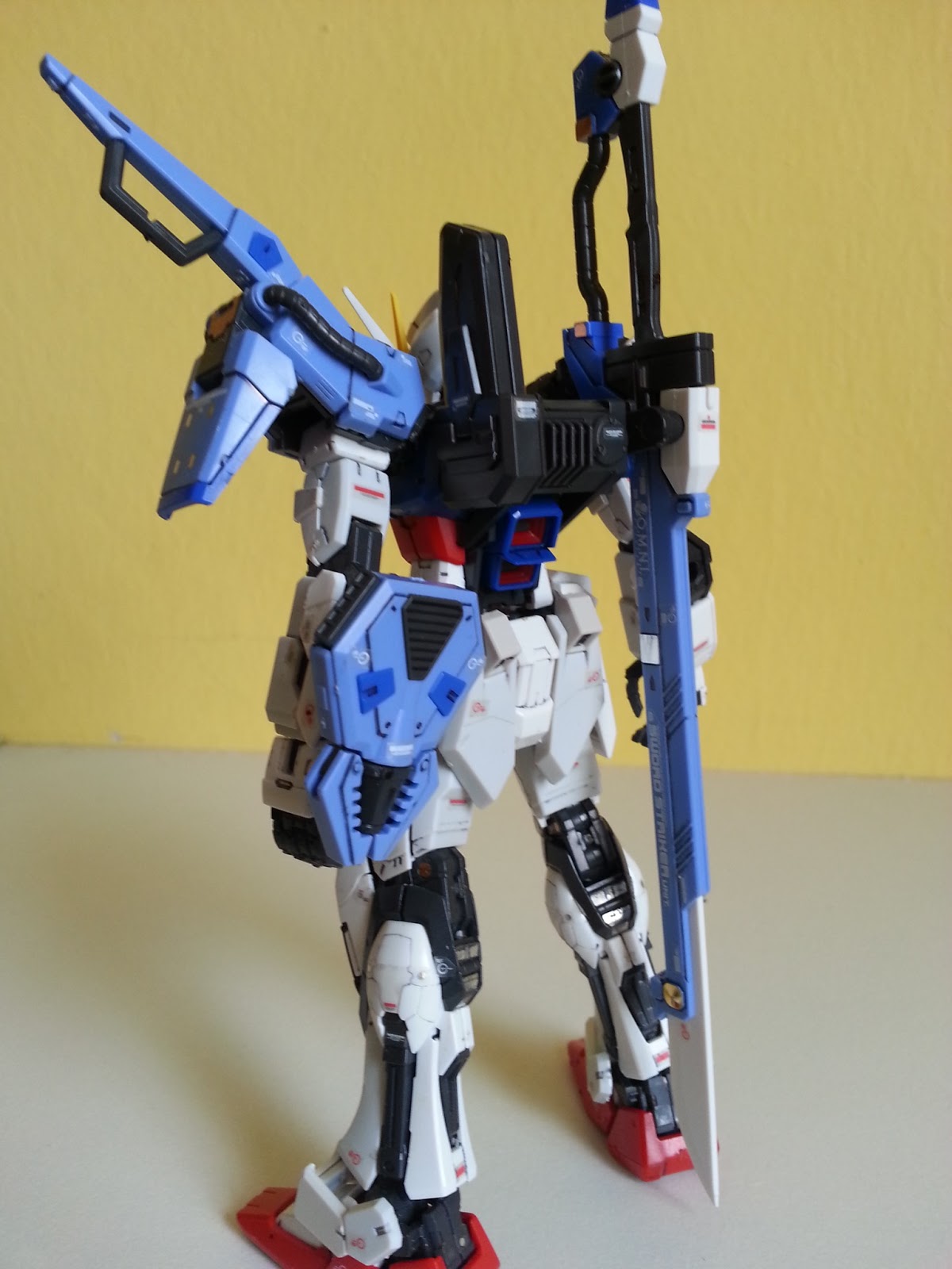 Lightning Quantum's Base: Review: RG 1/144 Lancher Strike / Sword ...