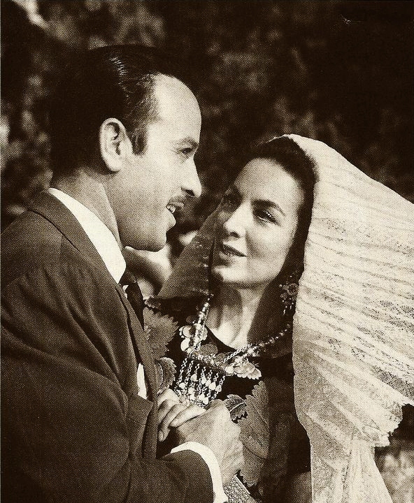 Miss Austin: Mom Knows Best, Dad Knows Chingao