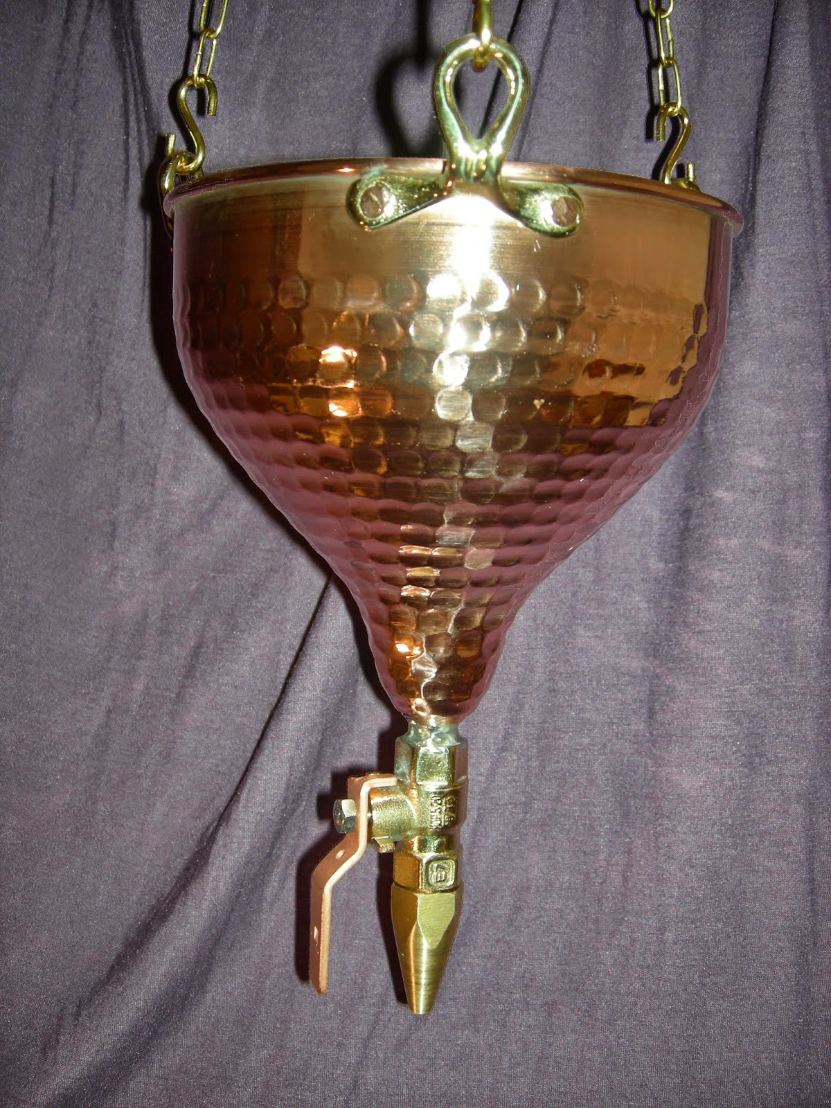 Instituto de Medicina Ayurvedica - ayurveda.gdm - Gondomar: Dhara Patra