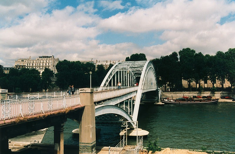 Bridge of the Week: Seine River Bridges: Passerelle Debilly (2)