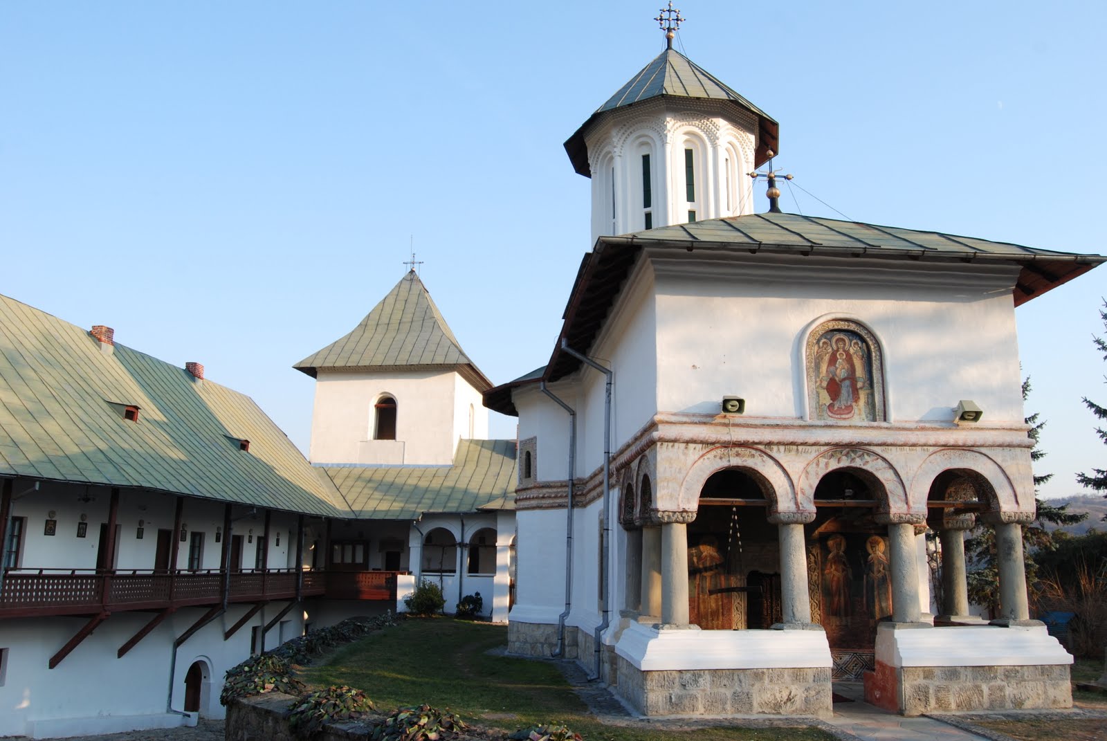 Habuc Ionut: Manastirea Govora