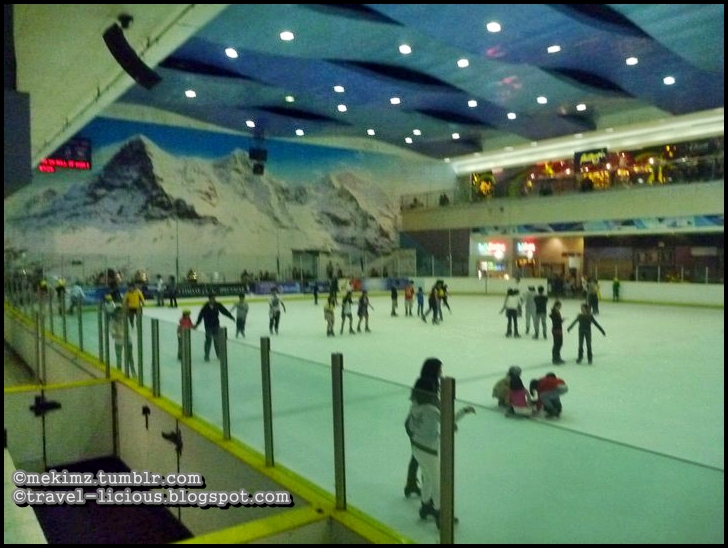 the traveller & her thoughts: MOA SKATING RINK