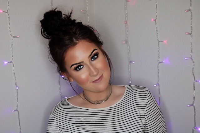 Kayla Sue: HOW TO: MESSY BUN