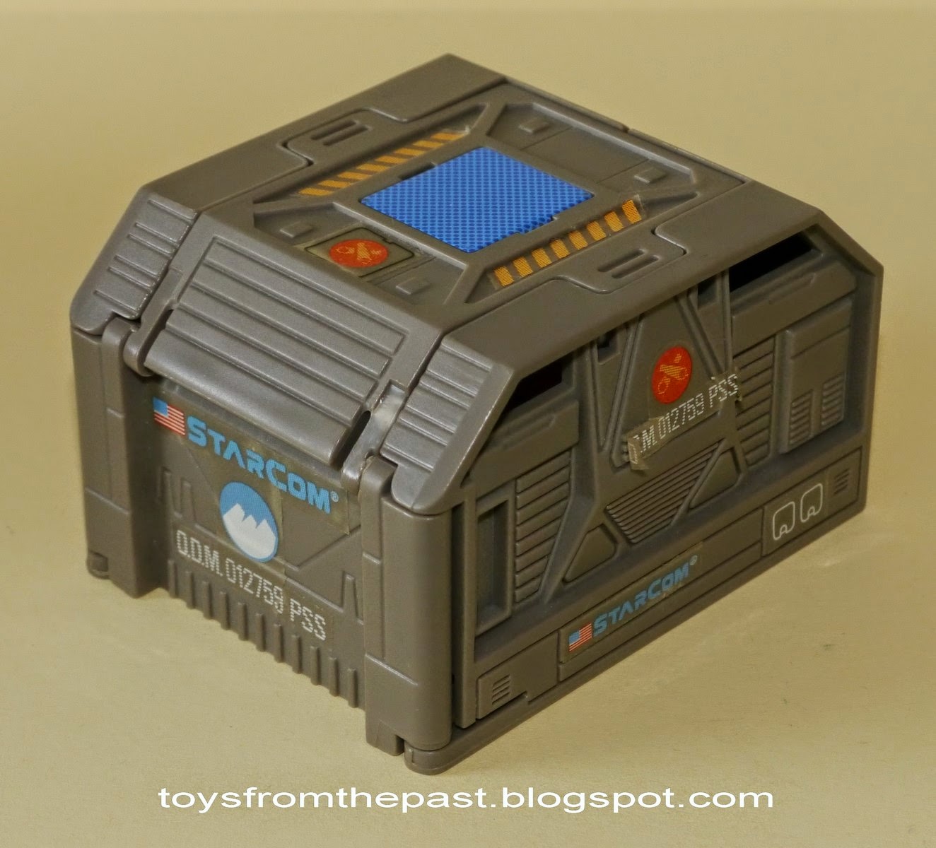 Toys from the Past: #558 STARCOM - SHADOW BANDIT and LASER ARTILLERY (1988)