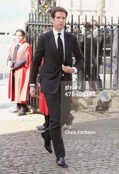 LA FAMILIA REAL GRIEGA: EL PRINCIPE PABLO ASISTE AL FUNERAL EN MEMORIA ...