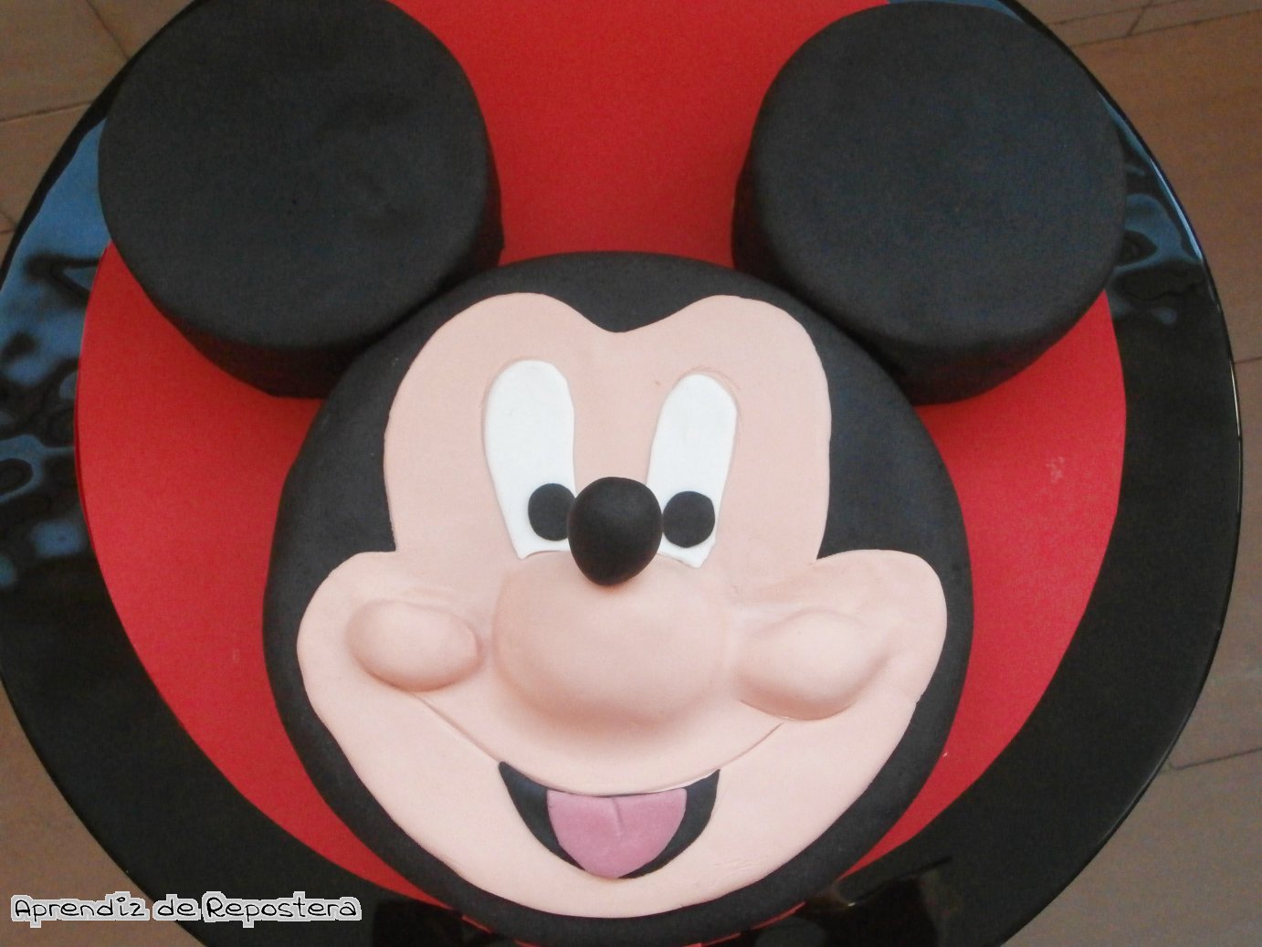 Aprendiz de Repostera: Tarta Mickey Mouse (con fondant)