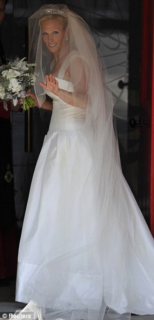 Zara Phillips Wedding: Zara Phillips' Wedding Dress and Tiara