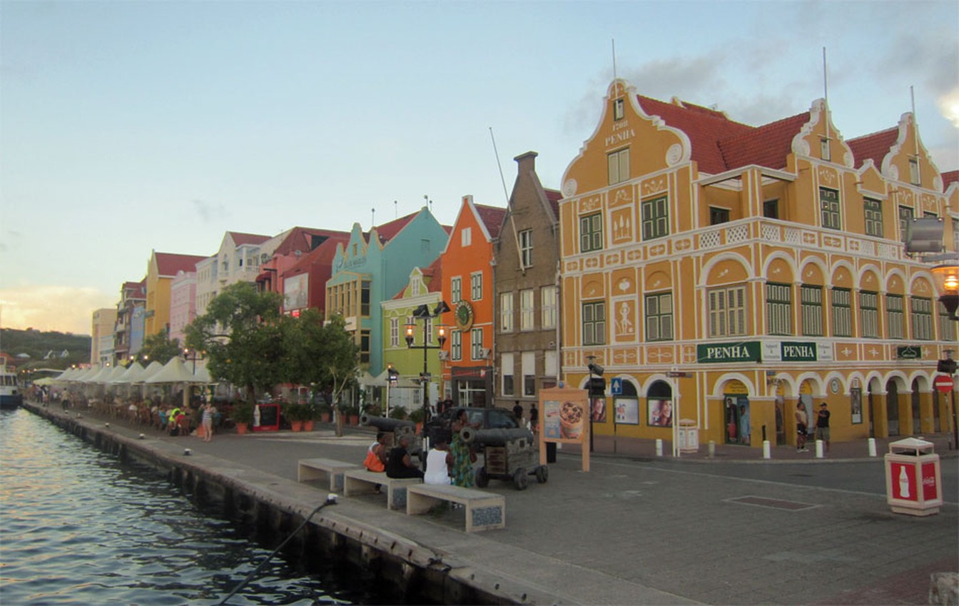 Holanda montará centro de ajuda à Venezuela em Curaçao, ilha do Caribe ...