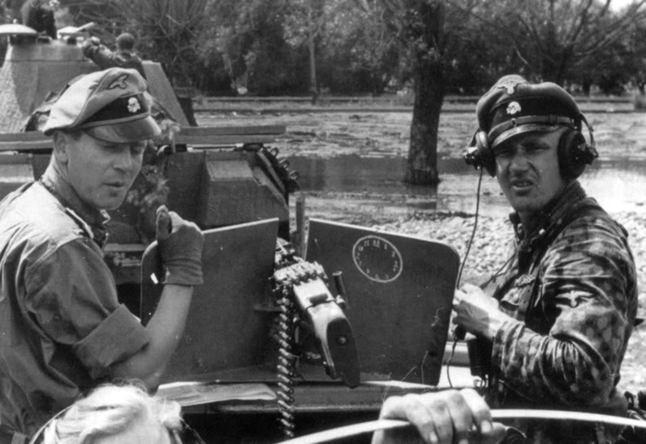 Panzermänner: Men of Wiking Division in the Battle of Poland 1944