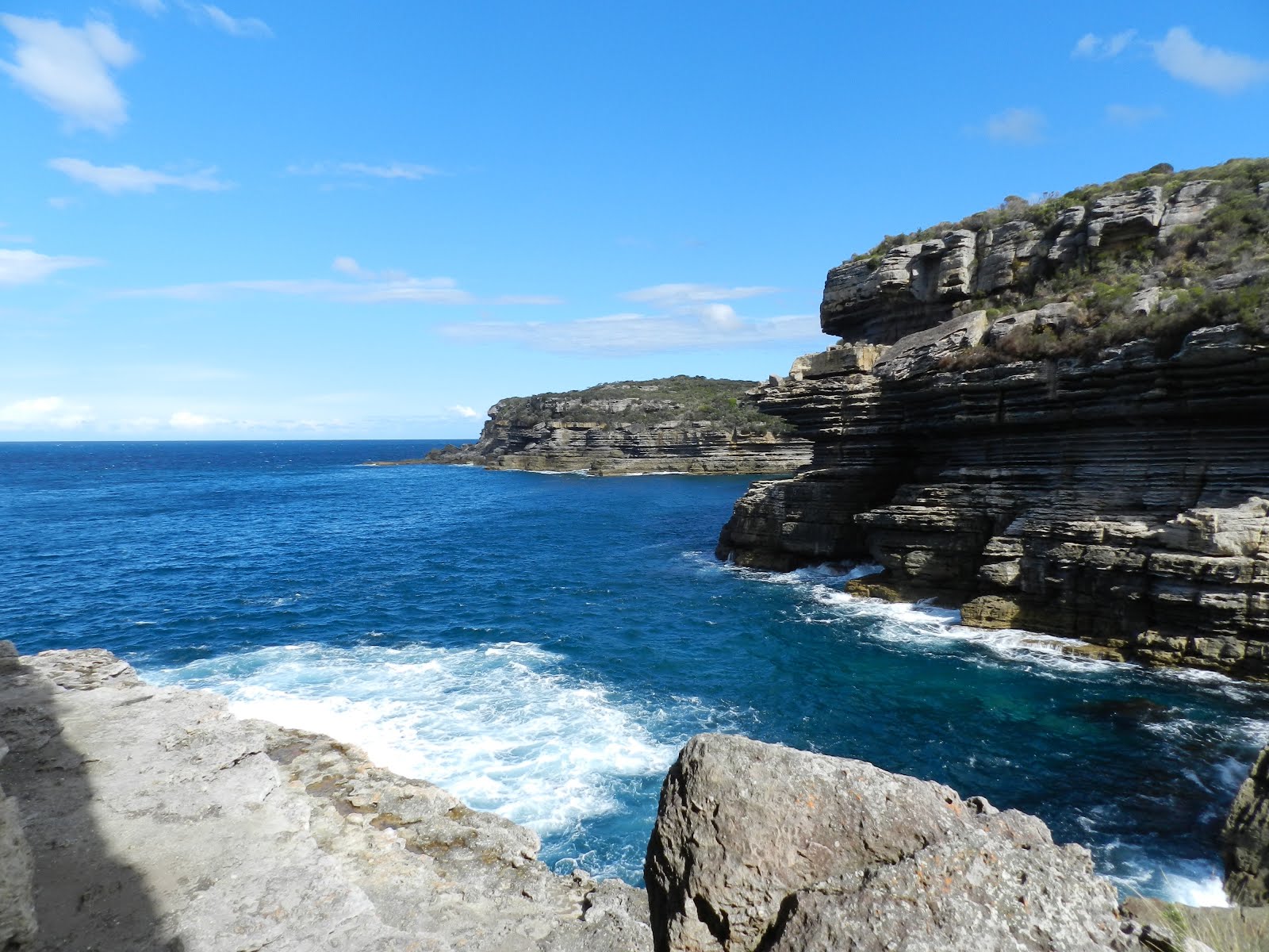 Phil's Bushwalking Blog: Abrahams Bosom Reserve: Gosangs Tunnel and ...