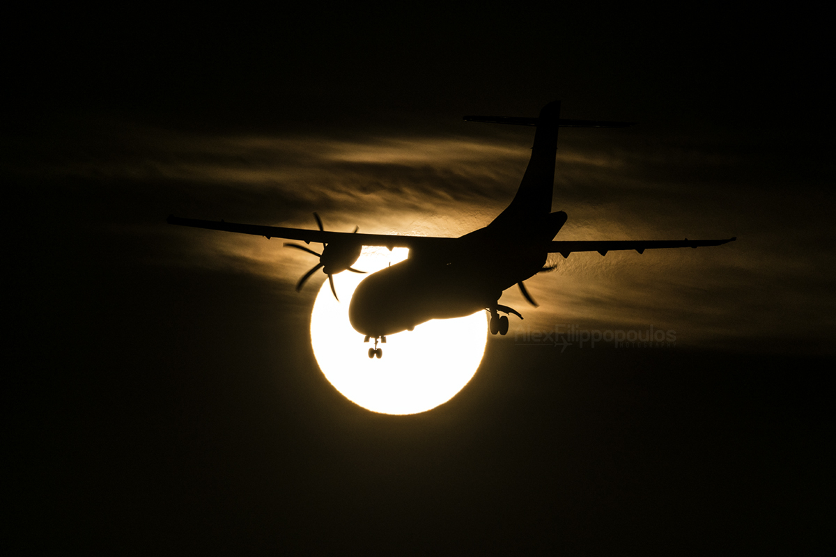 Alex Filippopoulos Photography: Aircraft crossing the Moon and the Sun