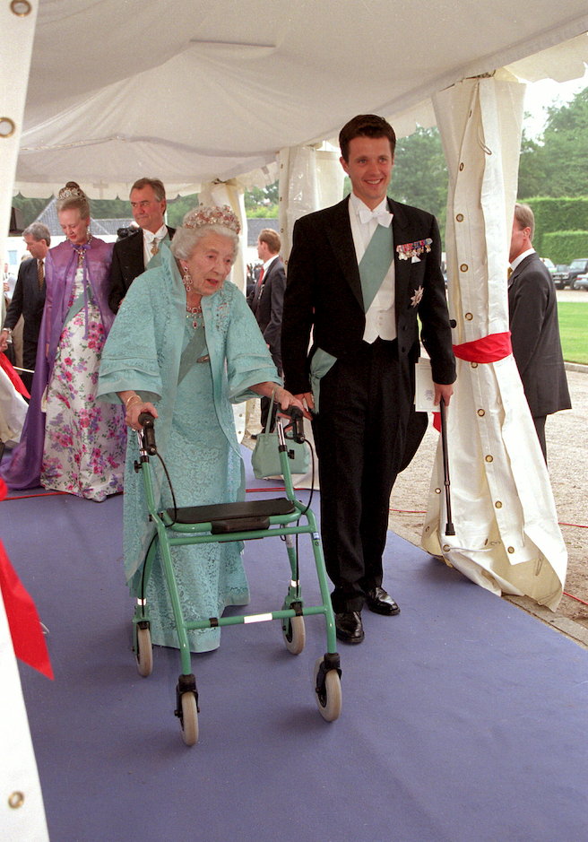 Tomorrow´s Crowned Heads ♔: ♔ Frederik - fra mormors generte dreng til ...