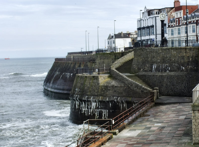 Photographs Of Newcastle: Whitley Bay Seafront