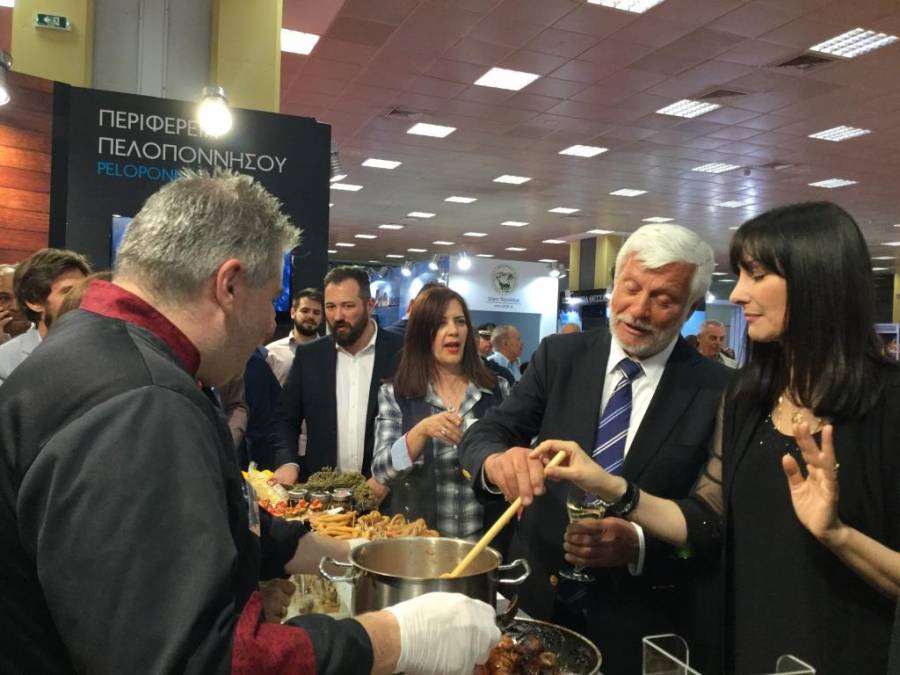 ORTHOLOGIKA: ΜΕΓΑΛΟΠΟΛΗ ΑΡΧΑΙΟ ΘΕΑΤΡΟ : ΤΟ ΜΕΓΑΛΥΤΕΡΟ ΘΕΑΤΡΟ ΤΟΥ ...