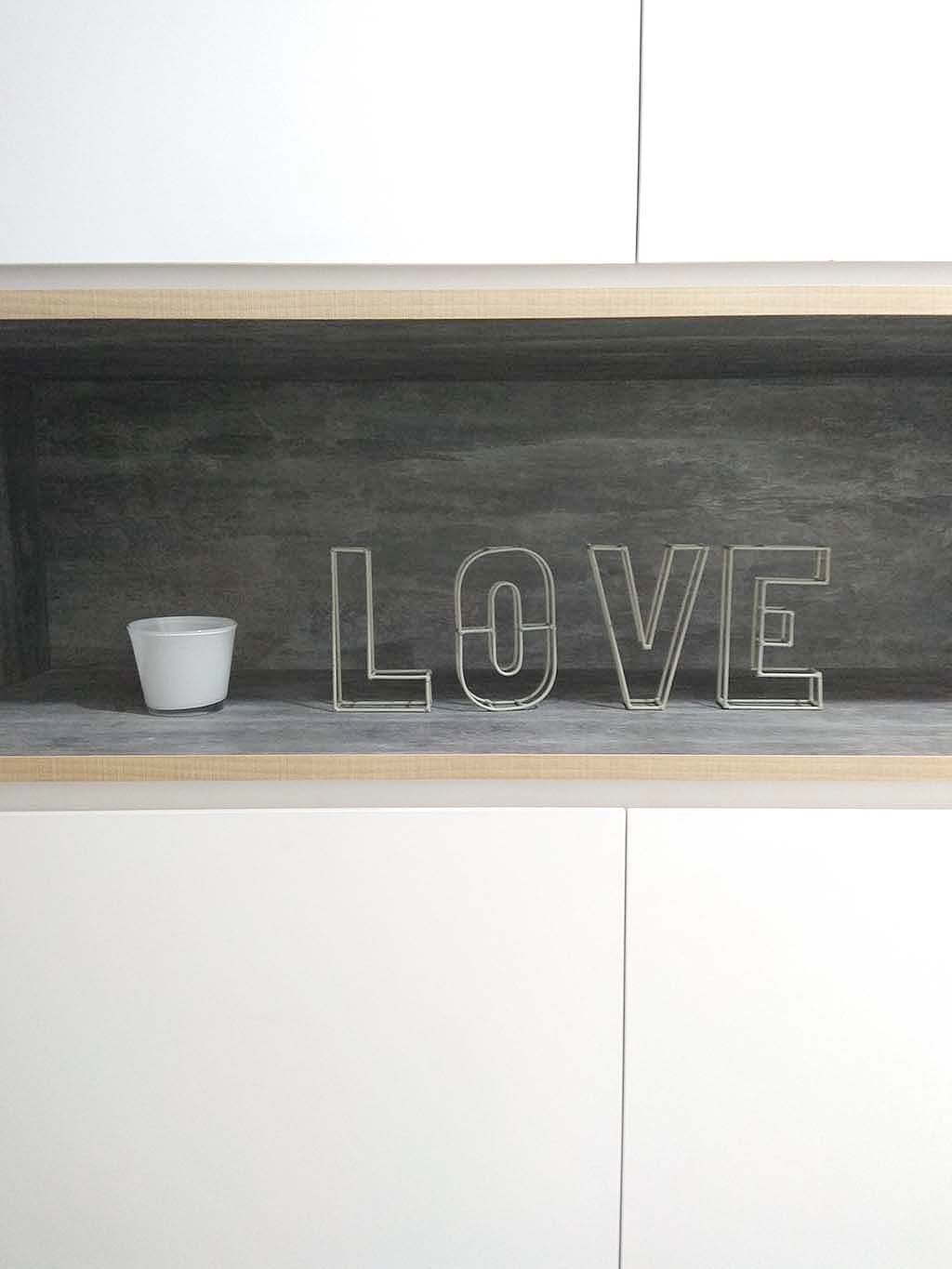 butterpaperstudio: 3 Criteron - How we hide the DB closet!