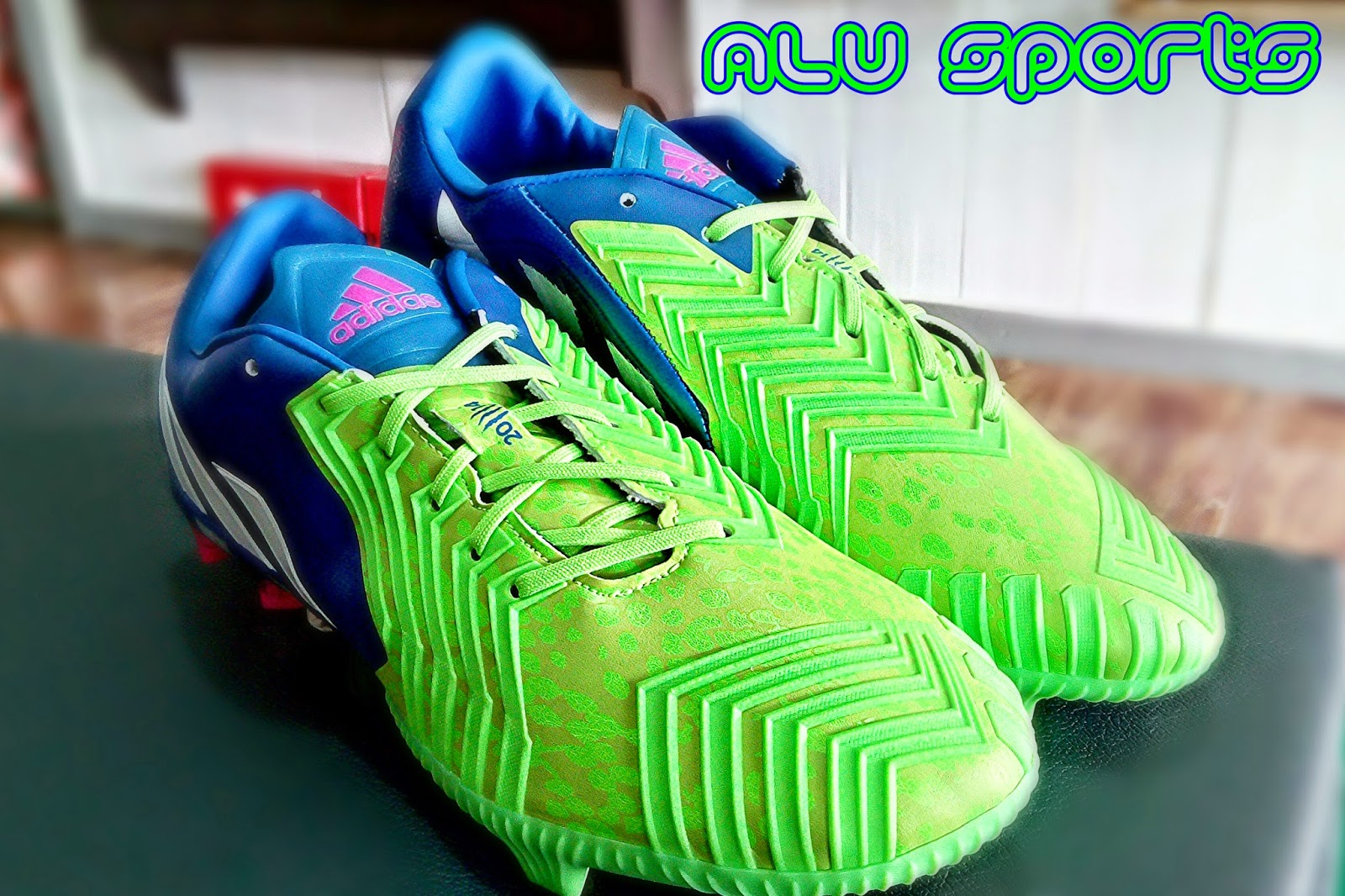 ALU Sports: Adidas Predator Instinct Supernatural Green FG