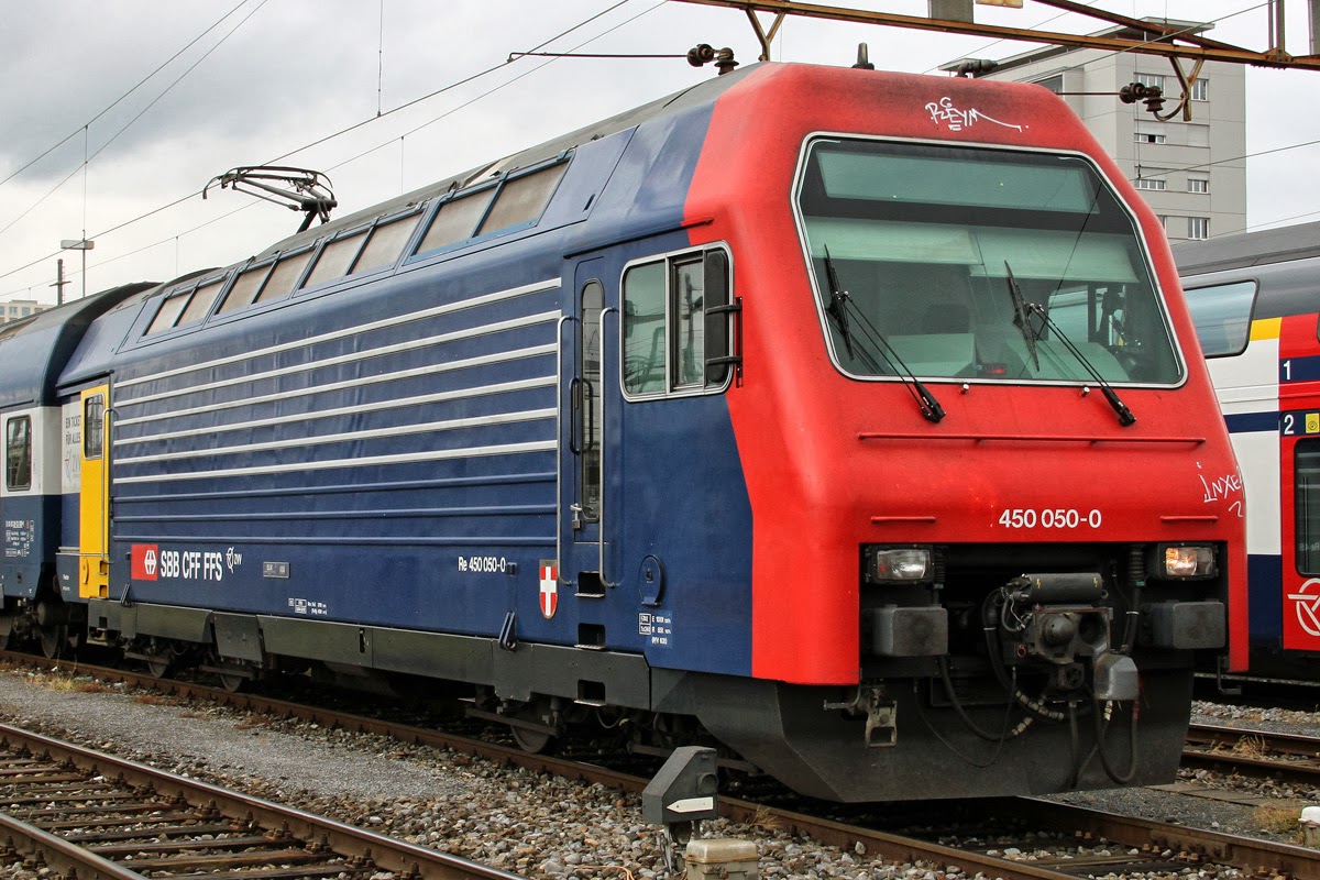 Planes and Trains - Trains: SBB / Re 450 050-0