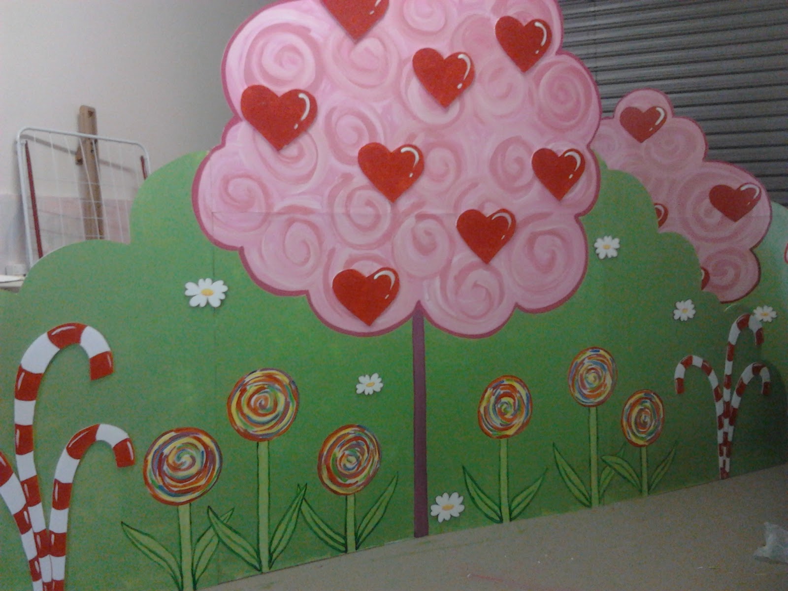 Hank & Petal : Candy Land stage prop, part 2