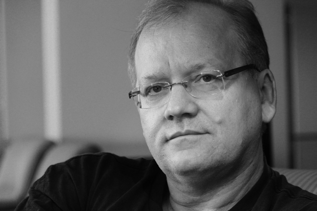 nerds of a feather, flock together: 6 Books with Jonathan Strahan