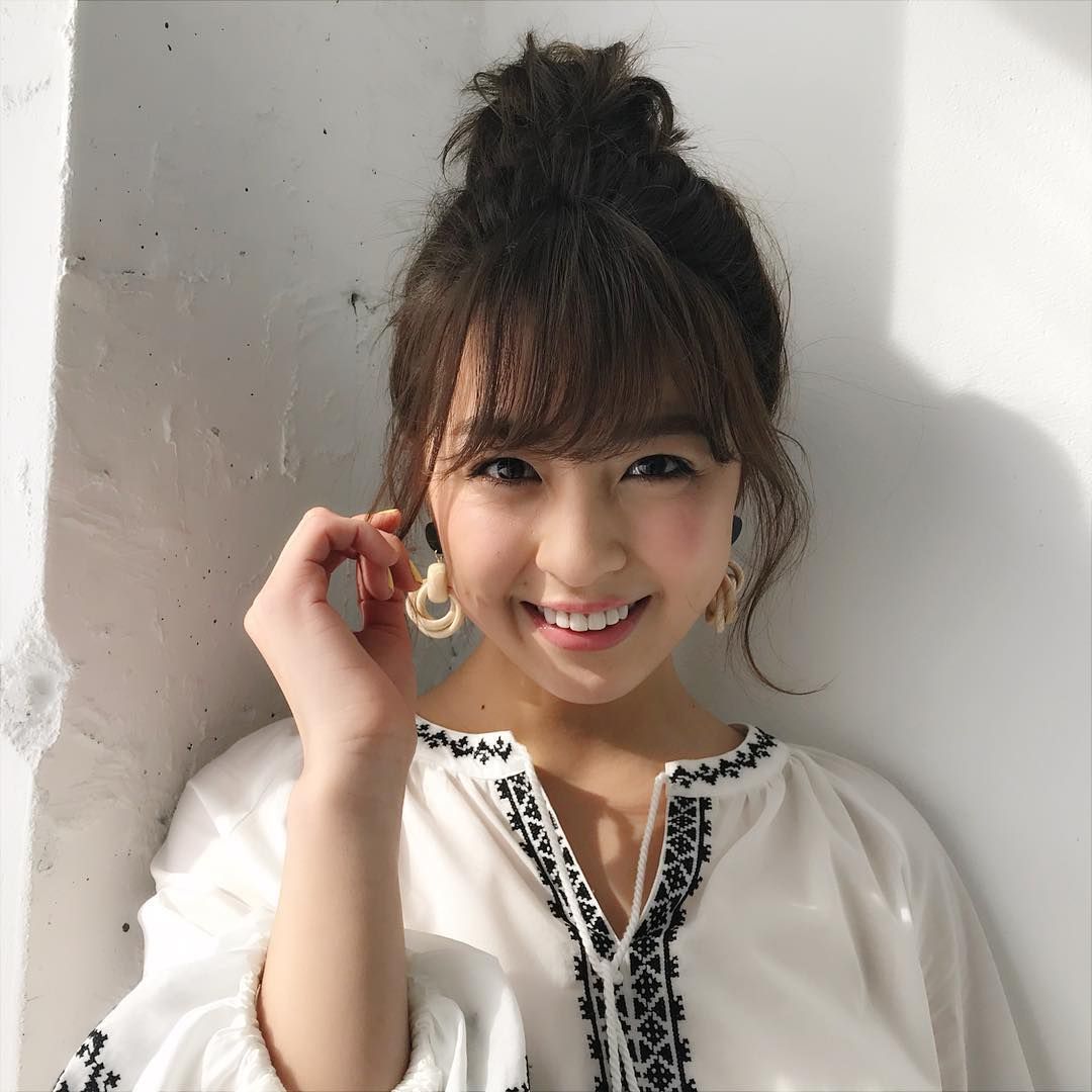 Nao Kanzaki and a few friends: Yurina Yanagi: 2018 Magazine scans #2 ...