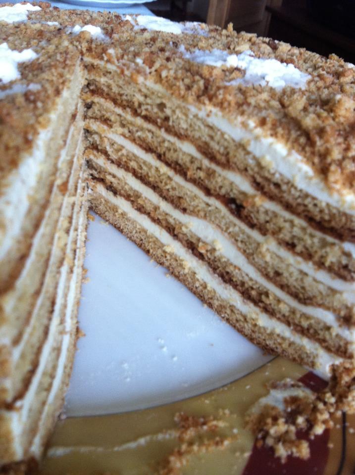 Indres skanumynai: Skaniausias medaus tortas