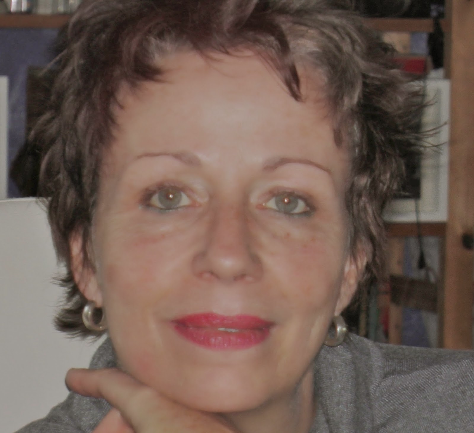 [Interview] Christa S. Lotz spricht über ihre historischen Romane und ...