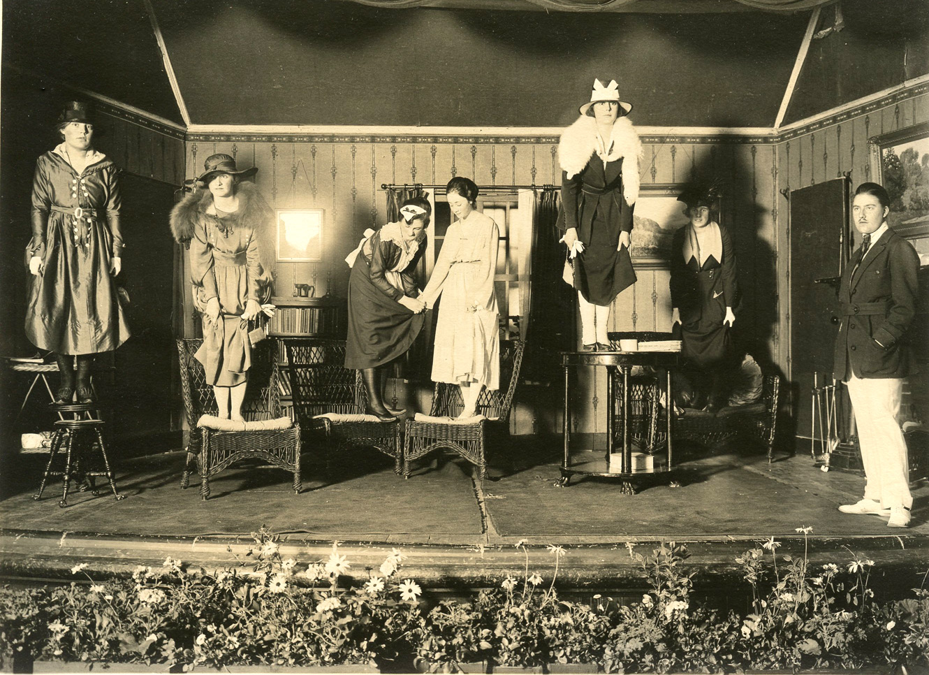 The Copycat Collector: COLLECTION #242: Vintage Photos of People In Costume