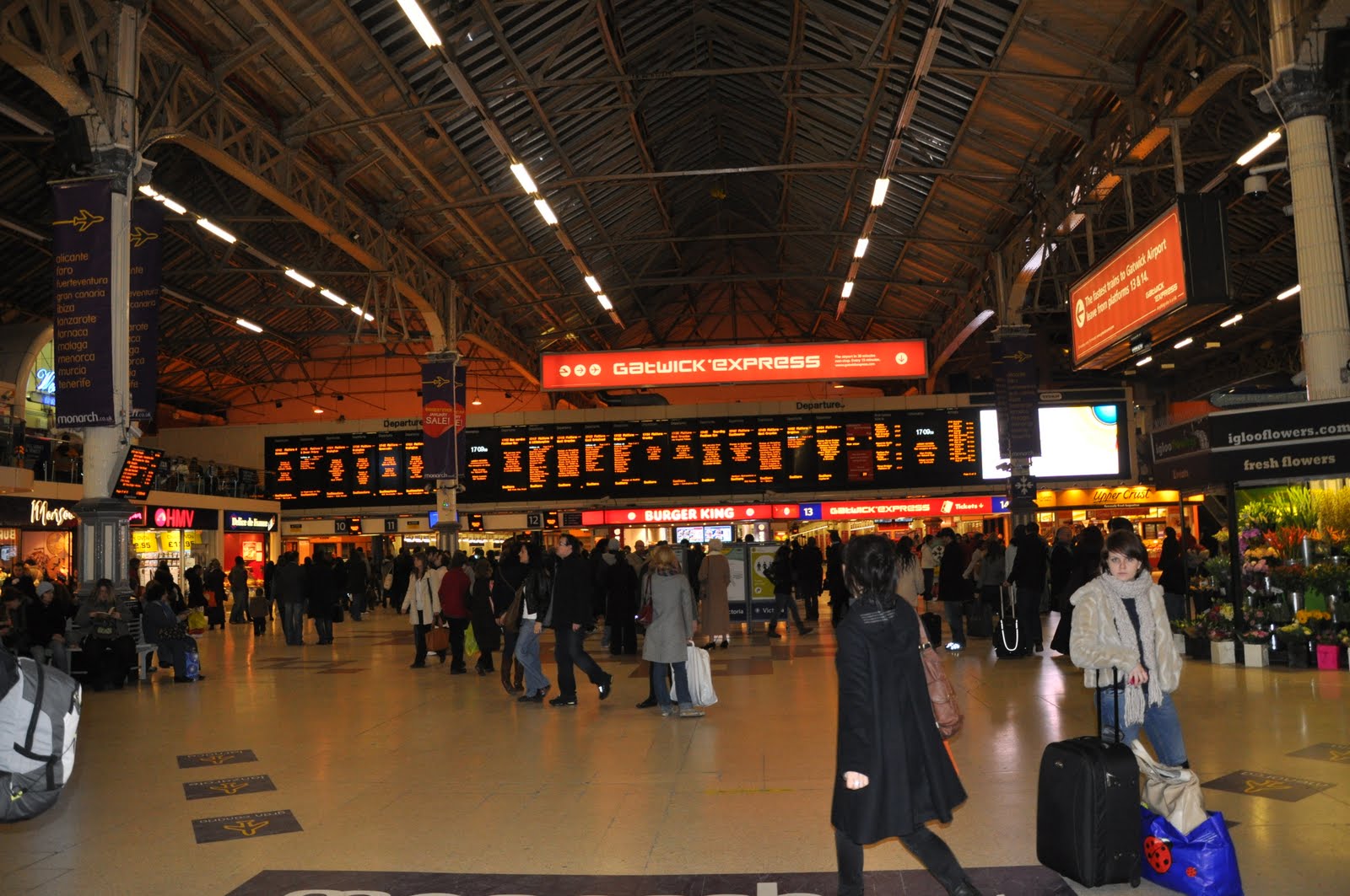 Bestfriends In-Love.: London Underground