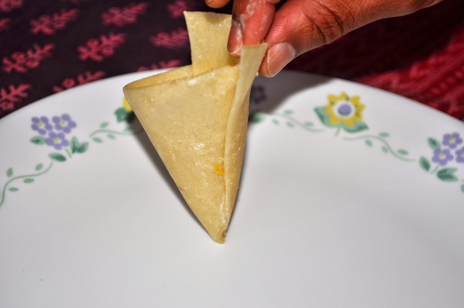 Cooking with Meena: Samosas made with uncooked flour tortillas