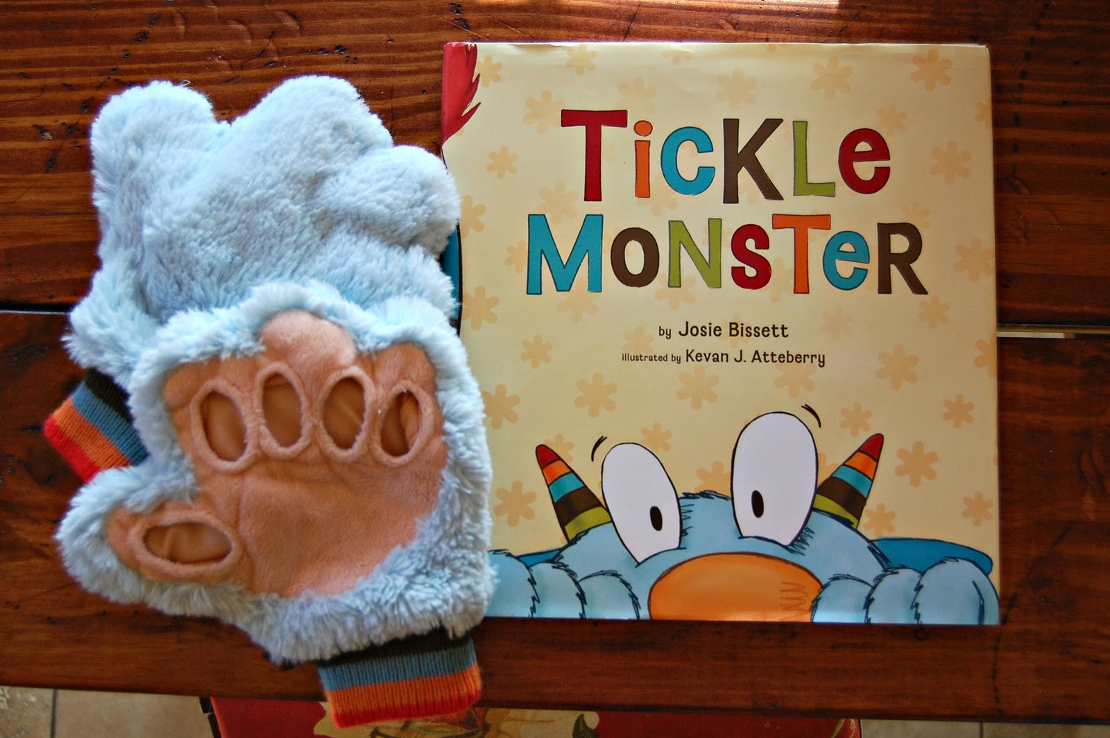 Randee's Organized Chaos: Tickle Monster