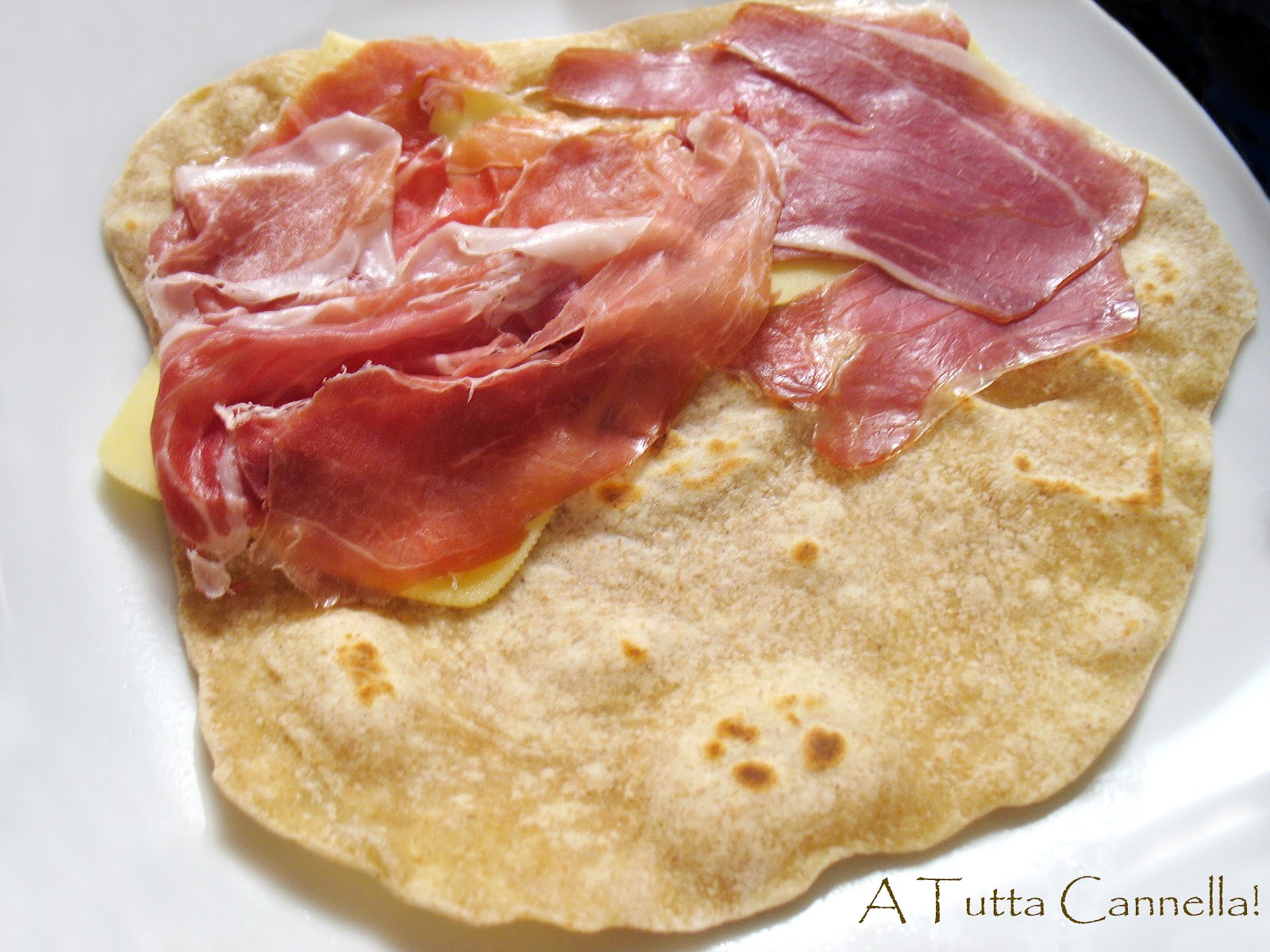 a tutta cannella!: Piadina Rustica