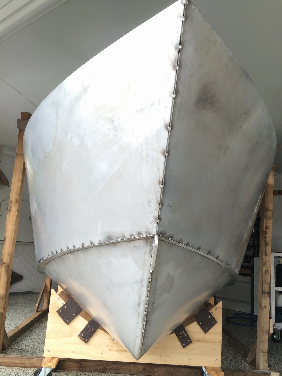 CNC Marine 5m (5.75 Overall) Plate Boat Build: Sides on. Anchor well ...