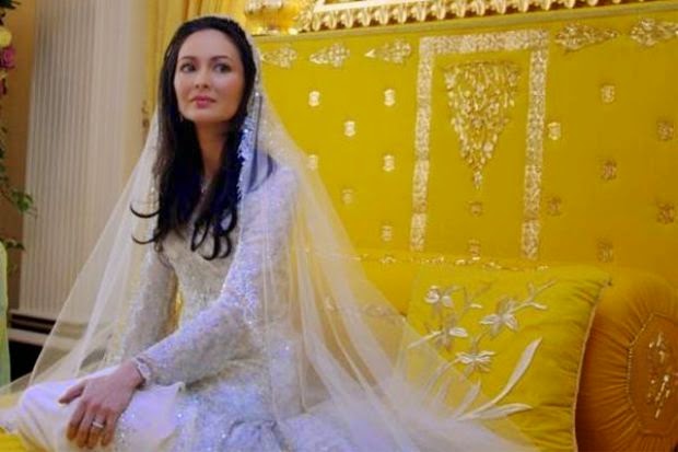 Tuanku Zara Diperkenan Gelaran Raja Permaisuri Perak - Natang Ngoh